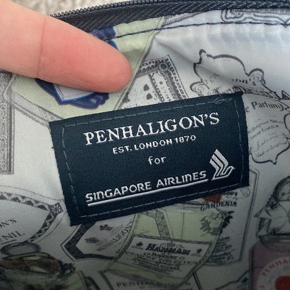 Penhaligon's | Bath & Body | Penhaligonss Amenity Kit Singapore Airline ...
